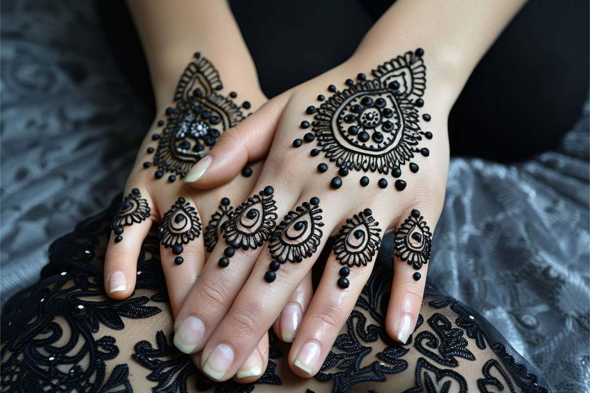 Stylish Back Side Mehndi Design: A Tradition and Modern Elegance